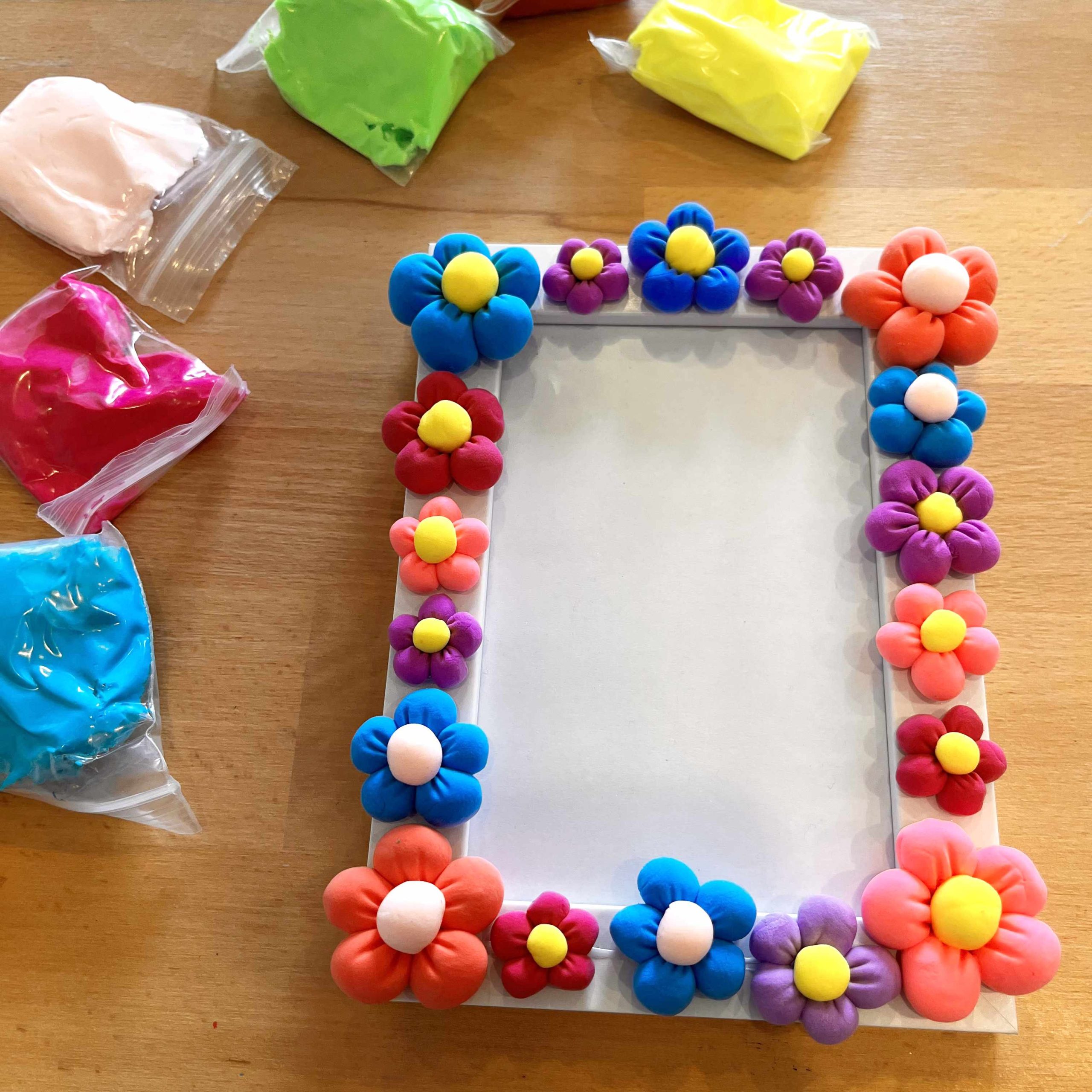 Air Dry Clay Flower Frame – Tue 23rd Sept – Studio Arty Show